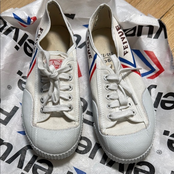 Feiyue | Shoes | Feiyue Classic White Sneakers With Red And Blue ...